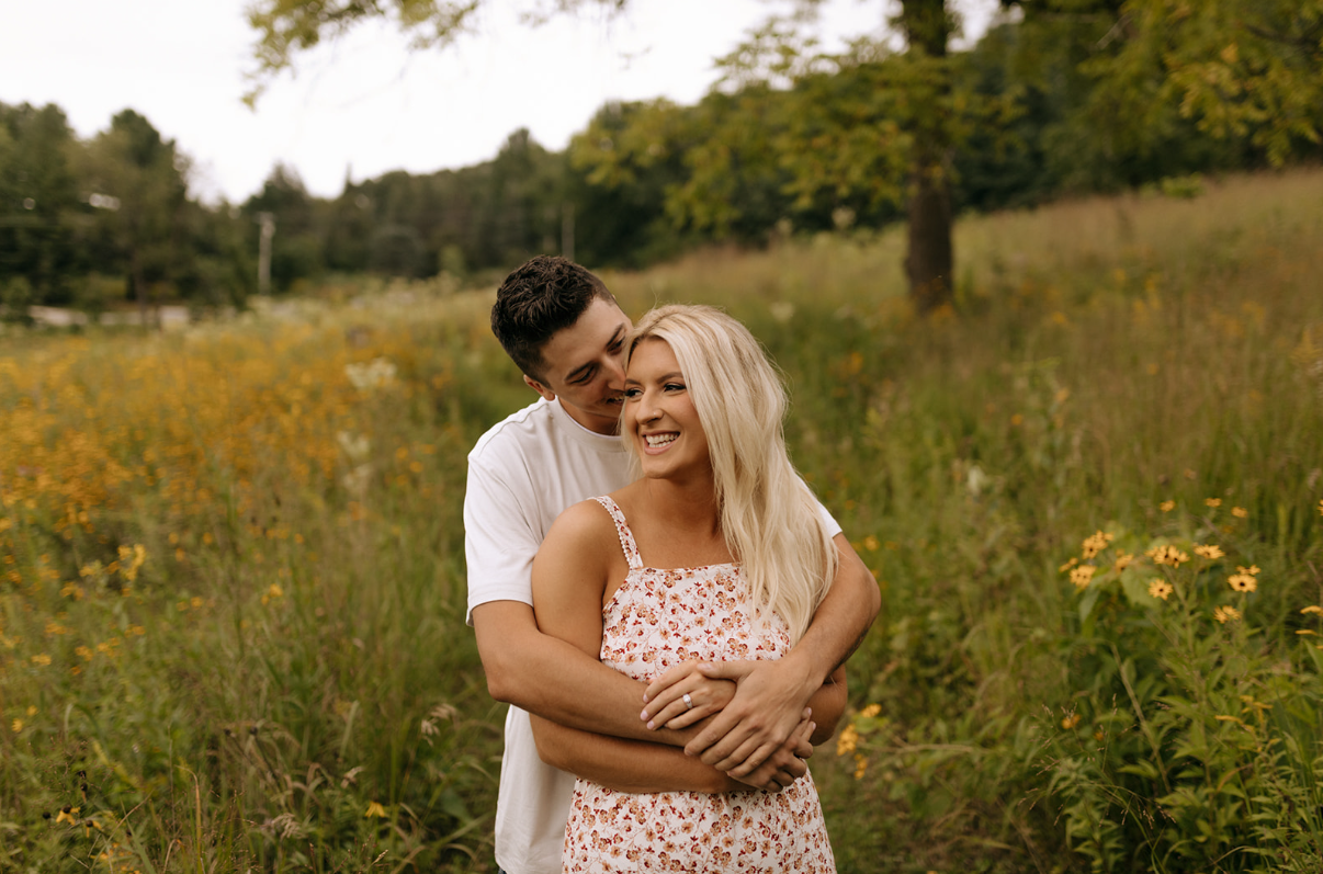 Verona, Wisconsin Wildflower Engagement Session | Kendra + Zack ...