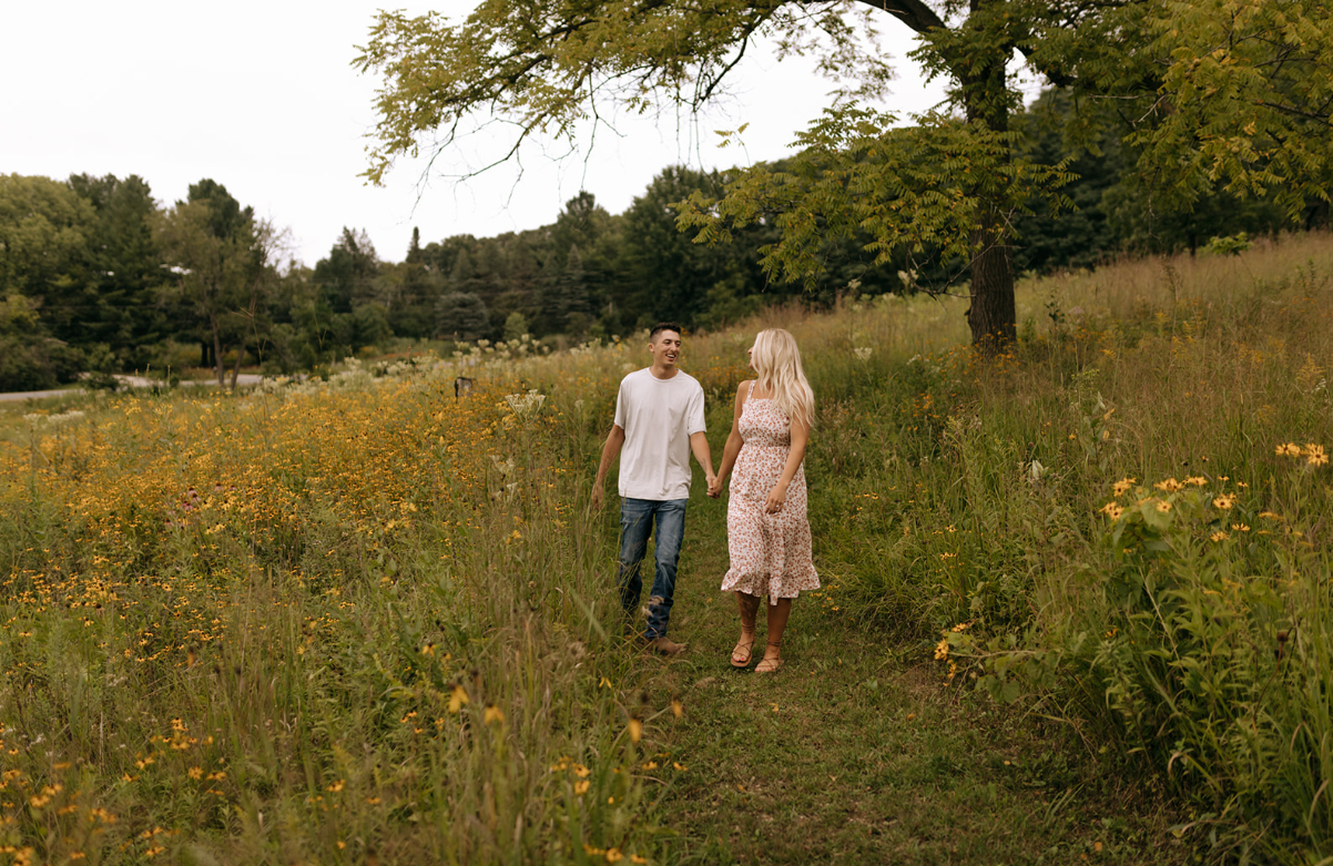 Verona, Wisconsin Wildflower Engagement Session | Kendra + Zack ...