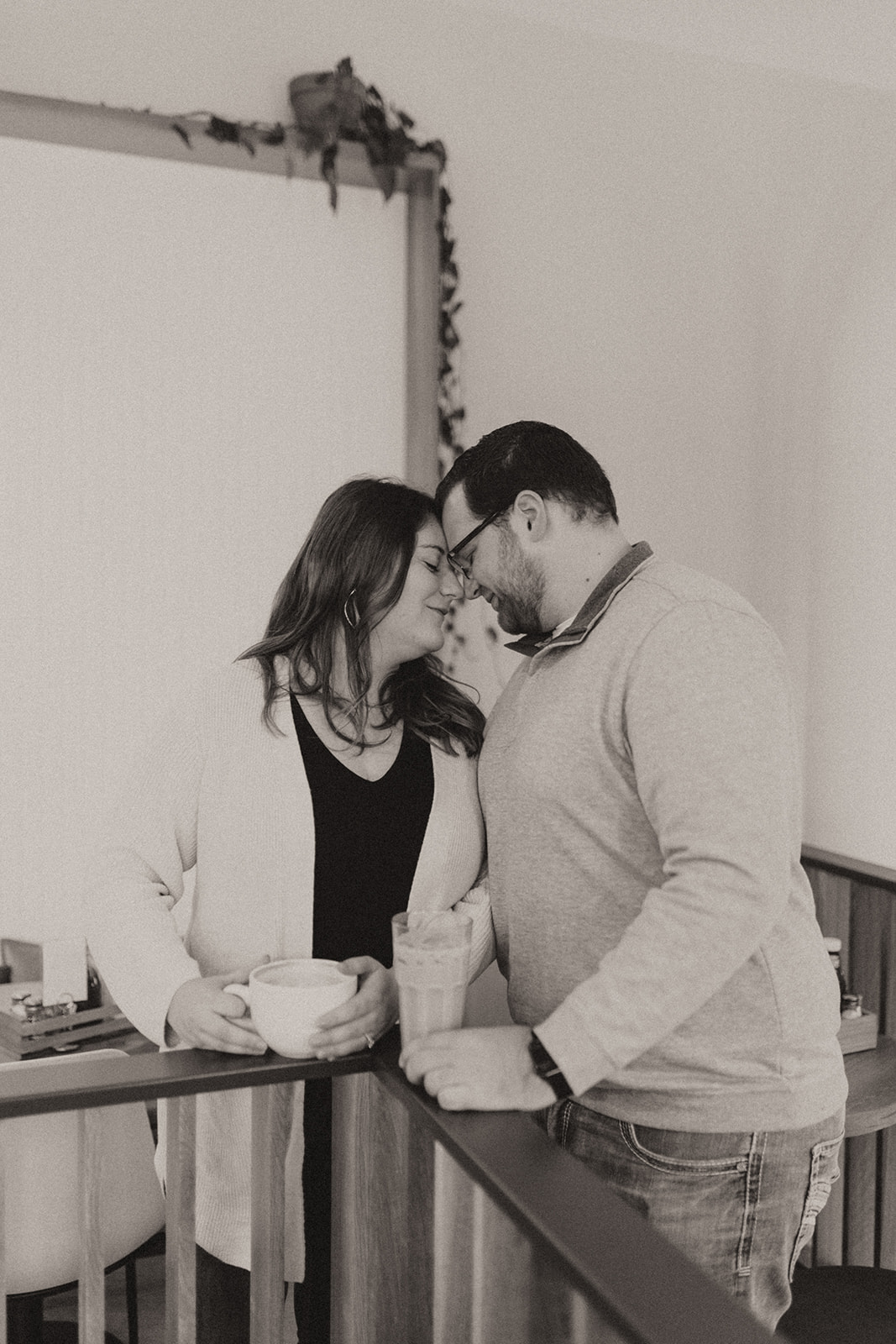 Coffee Shop Engagement Session | AnnikaFrame.com