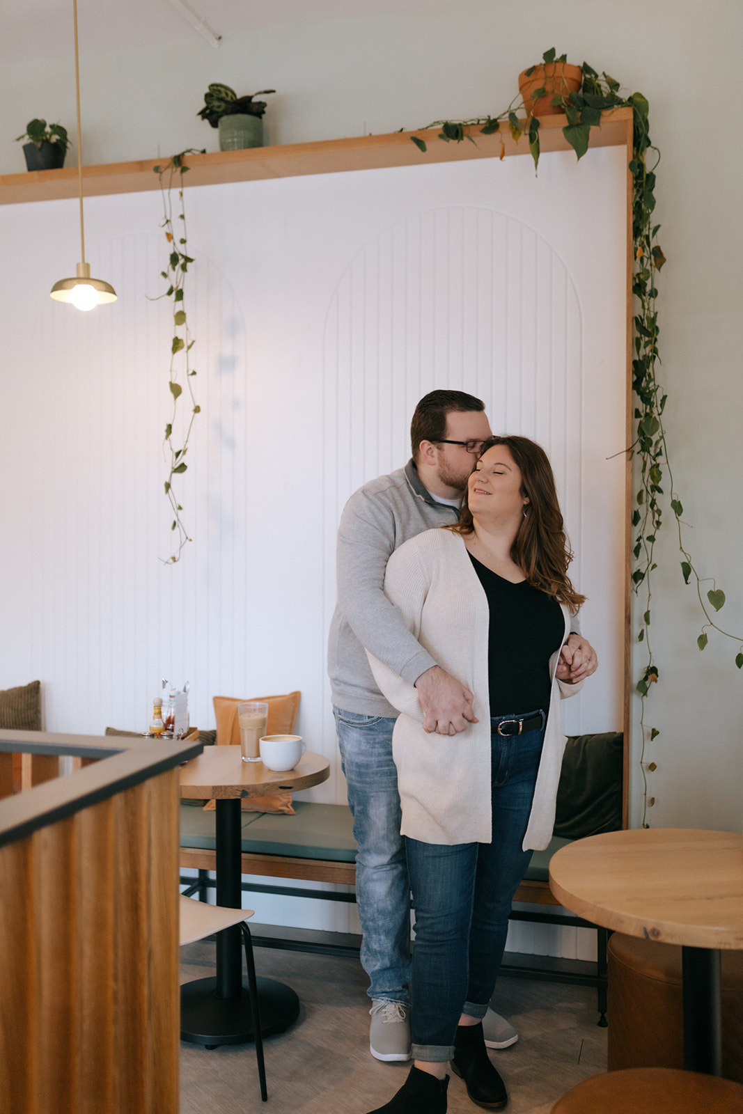 Coffee Shop Engagement Session | AnnikaFrame.com